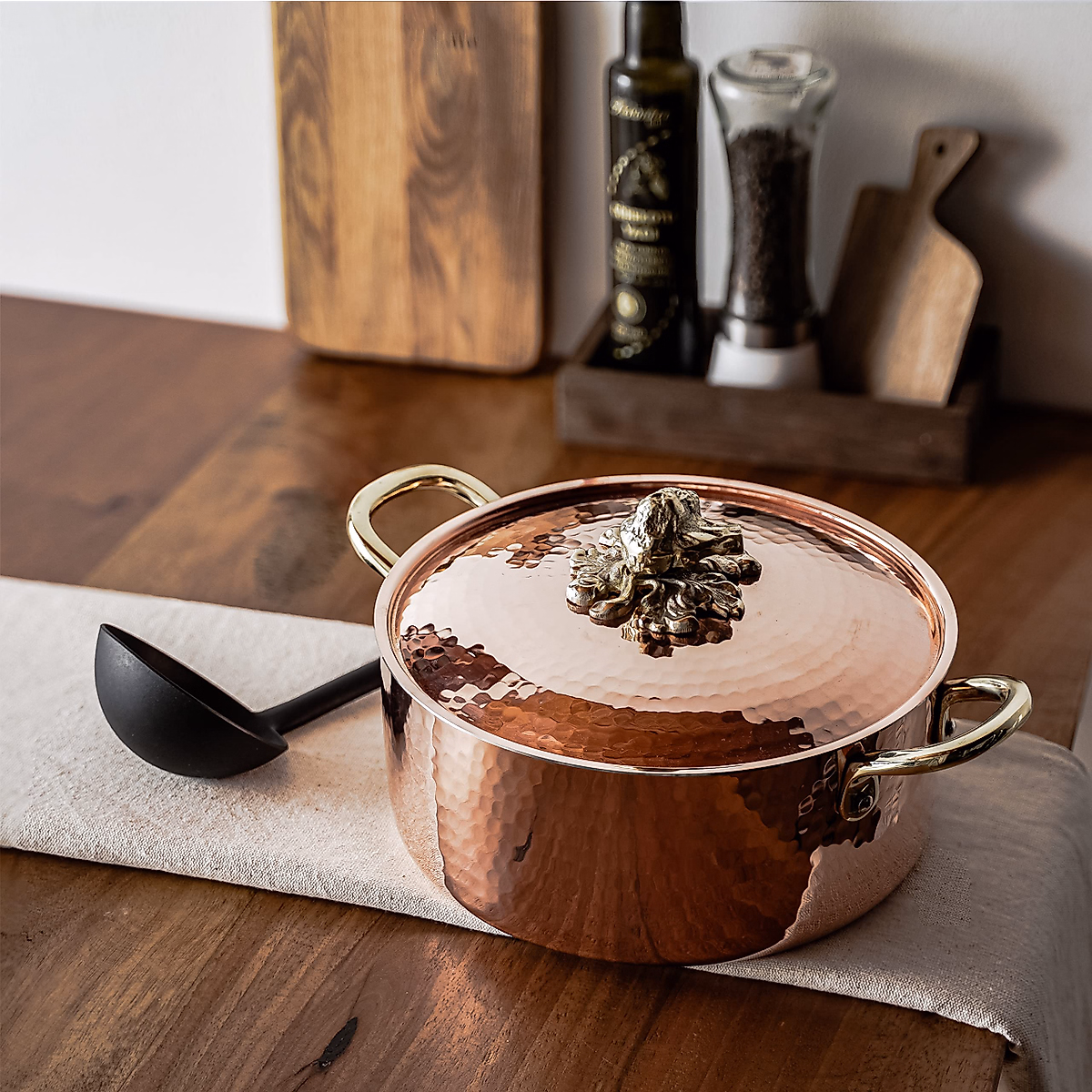 Hakart Handmade Copper Pot 7.87 inch (20 cm), 95 oz (2.8 L) Pure Copper Tin Lined Cooking Pot, Copper Vintage Cooking pot, Modern Copper Cookware, Handcrafted Copper Pot