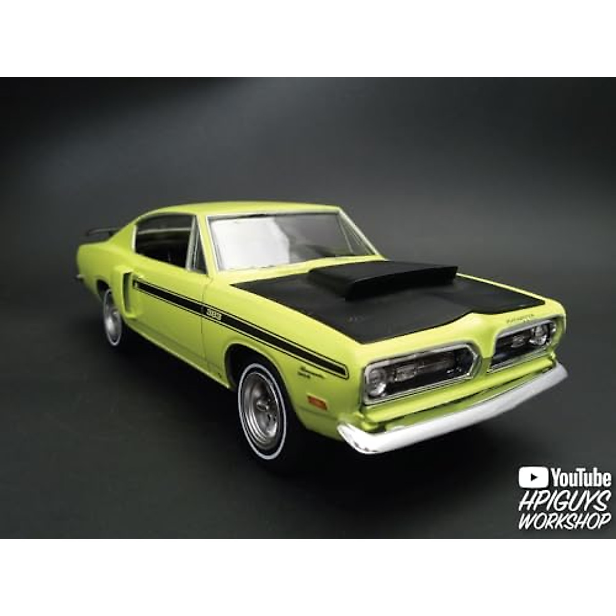 MPC 1969 Plymouth Barracuda 1:25 Scale Model KIt