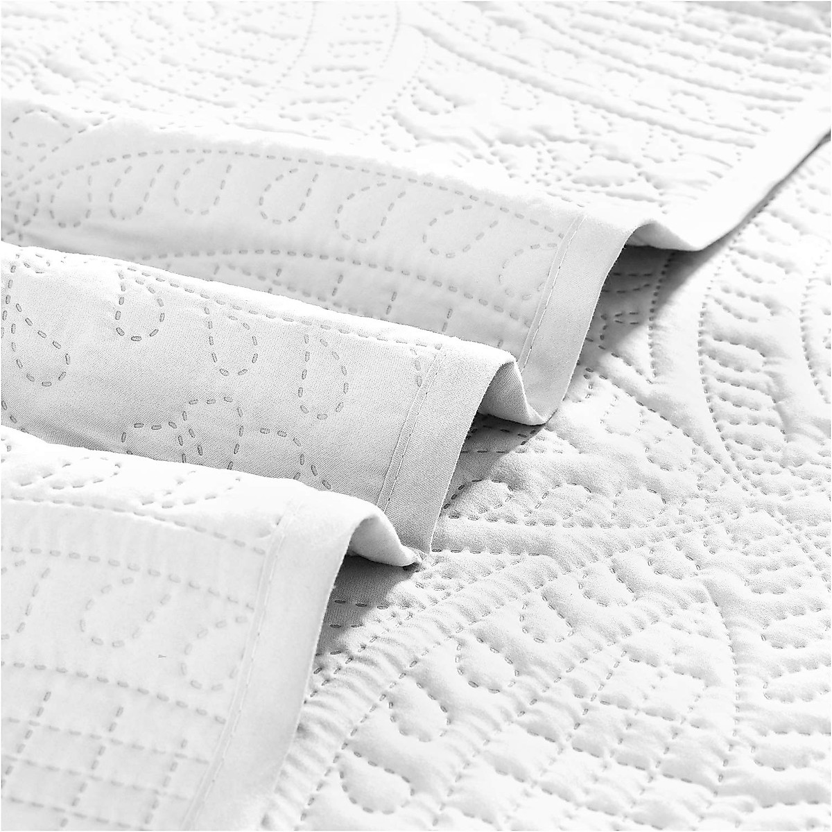 Mellanni Full/Queen Bedspread Coverlet Set - Bedding Cover with Shams - Ultrasonic Quilting Technology - 3 Piece Oversized Quilt Set - Bedspreads & Coverlets (Full/Queen, White)