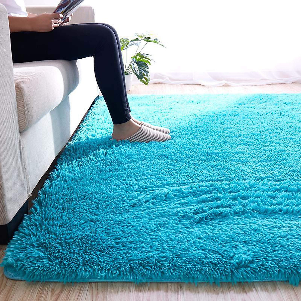 WZDD Fluffy Soft Area Rugs for Living Room 63 x 79 inch, Plush Shaggy Carpet Furry Velvet Rug for Bedroom Christmas, Cute and Comfy Nursery Carpets