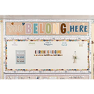 Teacher Created Resources Everyone is Welcome Helping Hands Straight Border Trim (TCR7124)