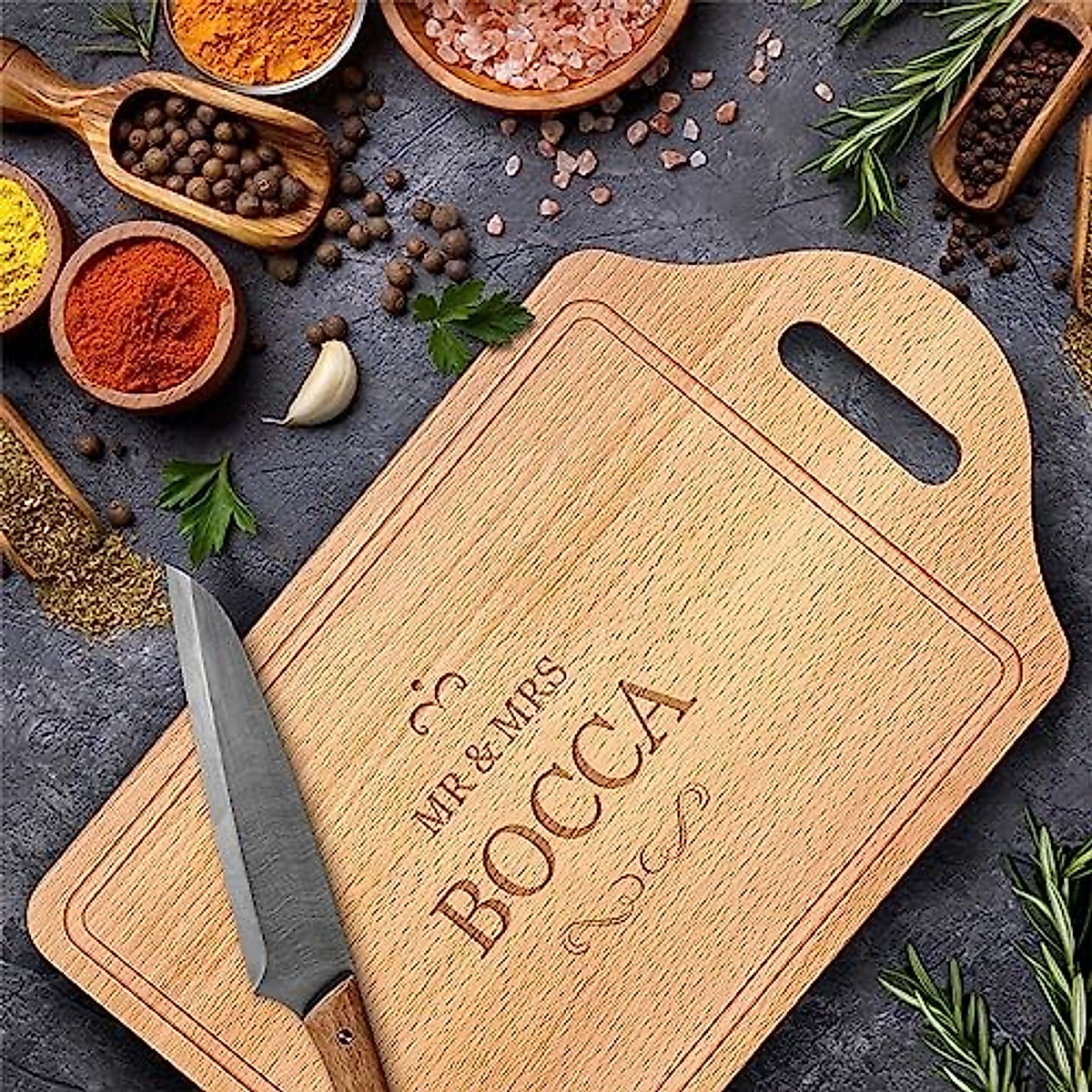 Maverton Engraved Cutting Board for couples - Personalized Chopping Desk for Wedding - Bamboo Butcher Block for newlyweds - Serving Tray for anniversary - Home Accessory - FAMILY