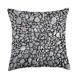Out N' Away Wai'anapanapa Black Sand Beach, Maui Hawaii Novelty Design Throw Pillow, 18x18, Multicolor