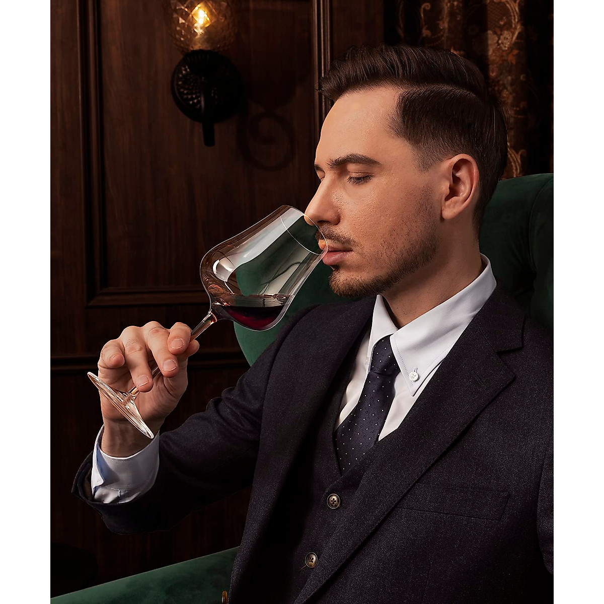 LUNA & MANTHA Red Wine Glasses | Set of 4 | Premium Crystal Wine Glass | Hand-Blown Long Stem Burgundy Wine Glasses | 18Oz | Martini Set Gifts for Wedding, Anniversary, Birthday|Clear