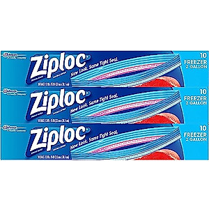 Ziploc 2 Gallon Food Storage Freezer Bags, Grip 'n Seal Technology for Easier Grip, Open, and Close, 30 Bags Total