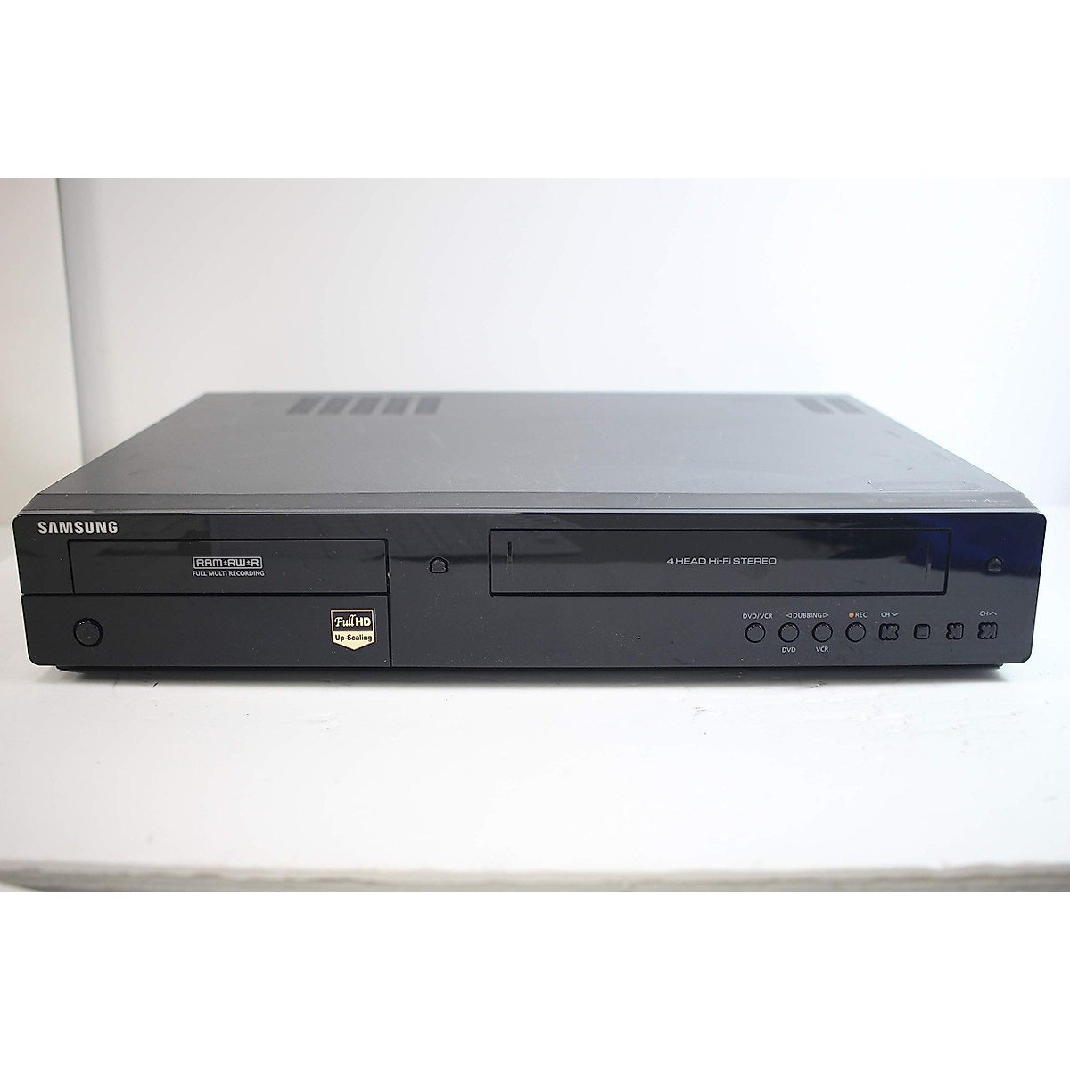 Samsung VHS to DVD Recorder VCR Combo w/ Remote, HDMI