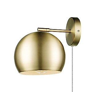 Globe Electric 51577 1-Light Plug-in or Hardwire Wall Sconce, Matte Brass, White Fabric Cord, in-Line On/Off Rocker Switch, Wall Lights for Bedroom Plug in, Kitchen Sconces Wall Lighting