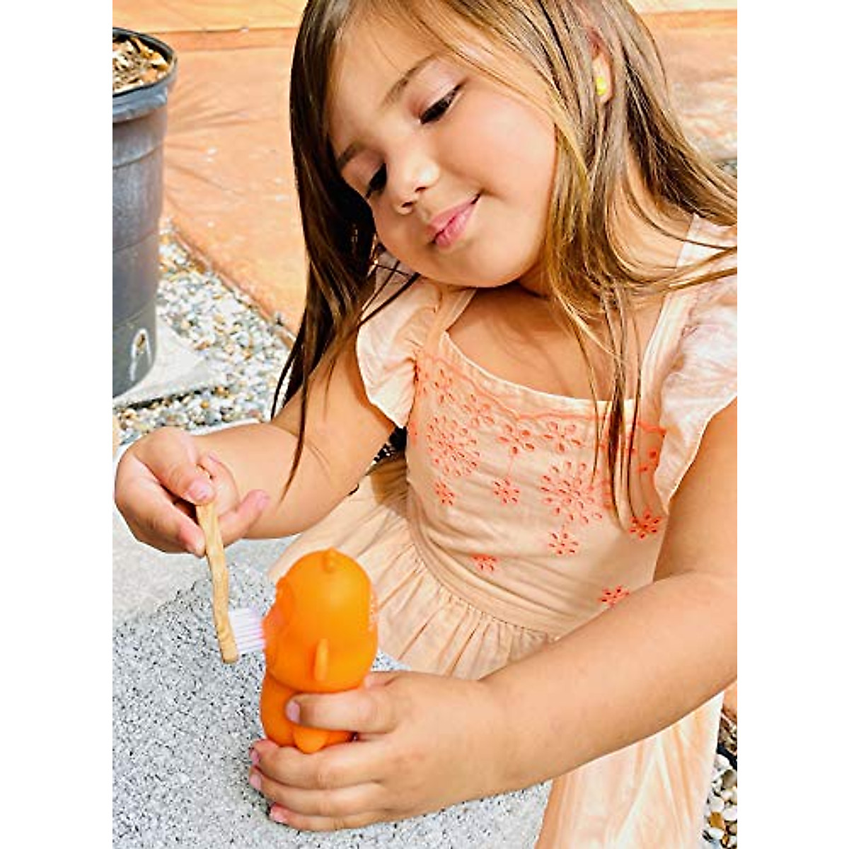 Kids Dental Floss Picks Without Fluoride, Natural Strawberry Flavor. Fun & Colorful Animal Shape Will Make Any Little one Floss. Part Biodegradable & Eco-Friendly. Prevent Tooth Decay & Gum Disease.