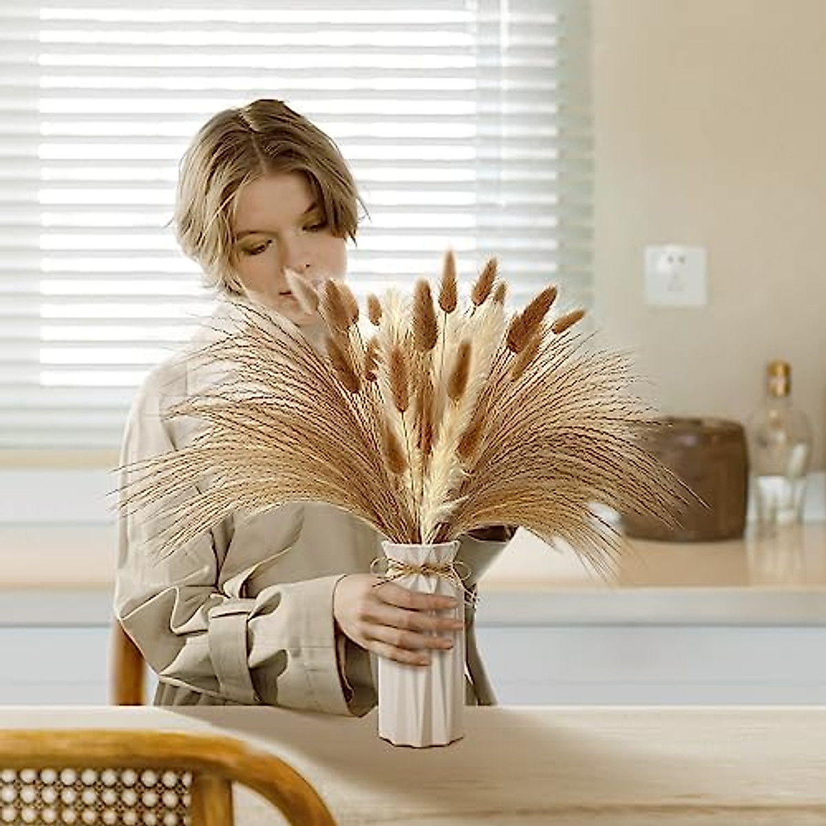 Wemk Pampas Grass with Vase Included, 90Pcs Dried Pampas Grass Decor, Natural Dried Pampas Grass, Fluffy Pampas Grasses for Home Decor Wedding Boho Decor