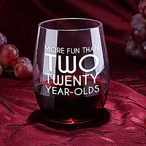 YouNique Designs 40th Birthday Wine Glass, 15 Ounces, 40th Birthday Gifts for Women, 40 Year Old Gifts for Women