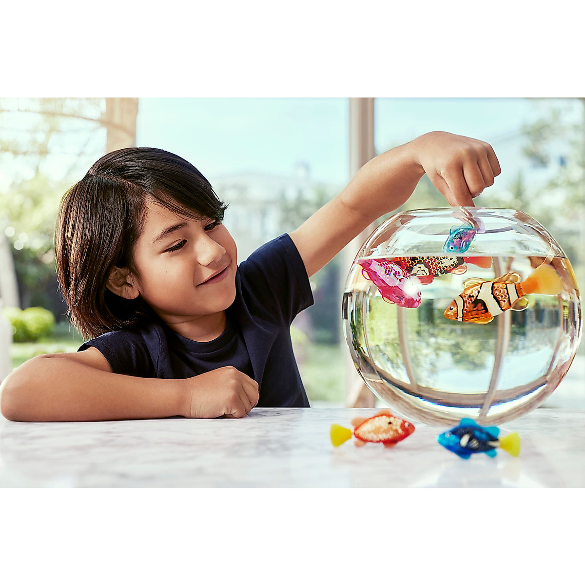 Robo Alive Robo Fish Robotic Swimming Fish (Blue + Red) by ZURU Water Activated, Changes Color, Comes with Batteries, Amazon Exclusive (2 Pack) Series 3