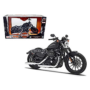 2014 Harley Davidson Sportster Iron 883 Motorcycle Model 1/12 by Maisto 32326