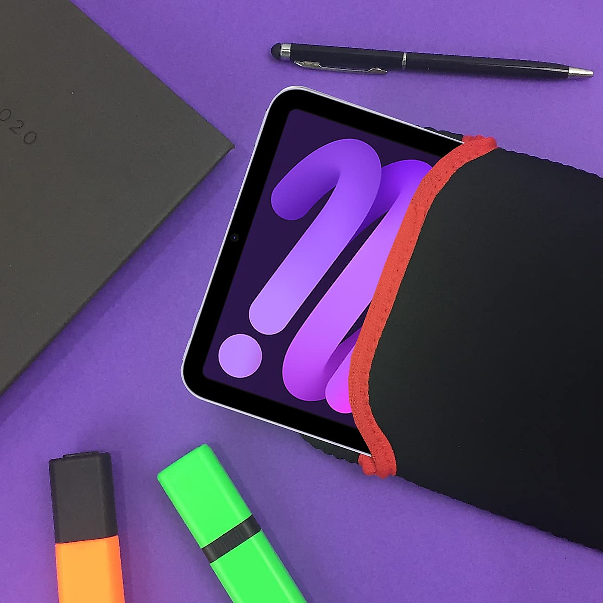 G-HUB - Reversible Neoprene Sleeve for iPAD MINI & iPAD MINI 2 - Cover is BLACK on the outside (or RED when reversed) - Designed by G-Hub specifically for use with the Apple iPad Mini and iPad Mini 2
