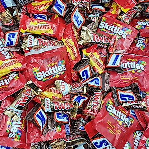 Mars Chocolate assorted candy variety pack, Snickers, Twix, Skittles & Starburst, Individually Wrapped – 2lbs. (85 Pieces)