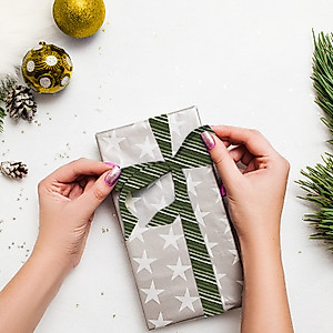 Whaline 12Pcs 18" x 22" Christmas Fat Quarter Fabric Bundles Watercolor Green Christmas Tree Printed Quilting Patchwork Cotton Craft Fabric Pre-Cut Square Sheets for DIY Patchwork Sewing Crafting