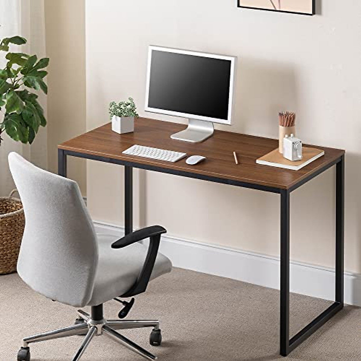ZINUS Jennifer 47 Inch Black Frame Desk / Computer Workstation / Office Desk / Easy Assembly, Brown