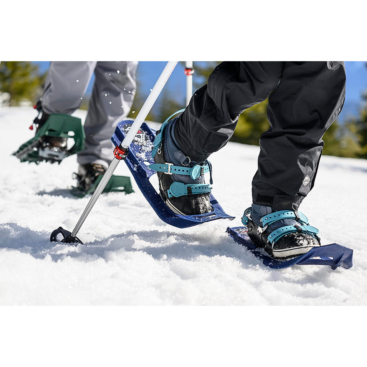 MSR Shift Youth Snowshoes for Teens and Young Adults (Pair), Tron Blue, 19"