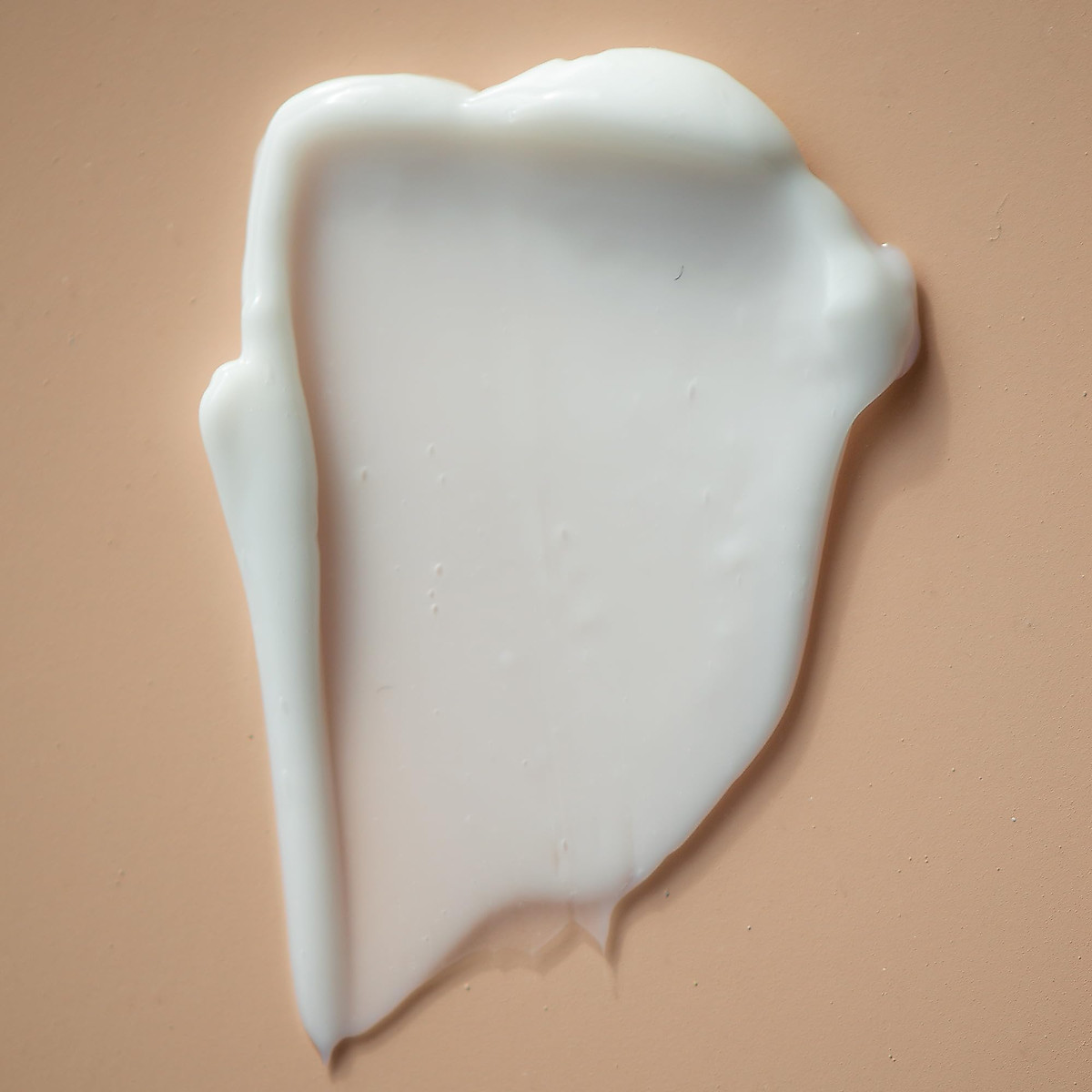 Summer Fridays Summer Silk Nourishing Body Lotion - Hydrating Body Lotion with Hyaluronic Acid, Shea Butter, Grapeseed Oil, and Cocoa Butter - Non-Greasy Moisturizer for Dry Skin (6.7 Fl Oz)