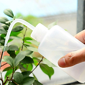 Mayitr Squeeze Bottle Water Dispenser Diffuser - Wash Squirt Bottle, Succulent Watering Can for Indoor Plants Flower Wash Bottle Plastic (1000 ml)
