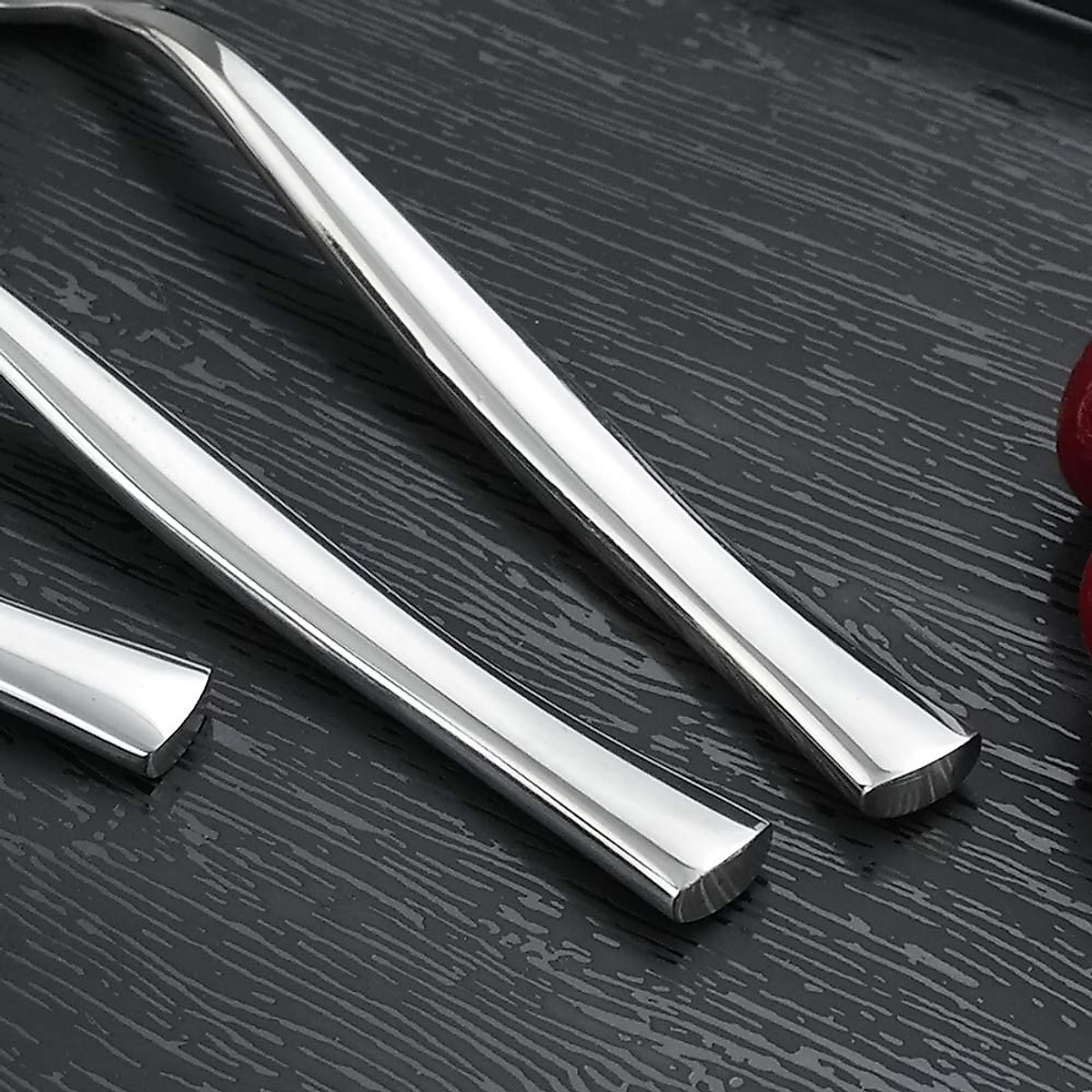 Idotry Round Soup Spoon, Stainless Steel Bouillon Spoon, Set of 12