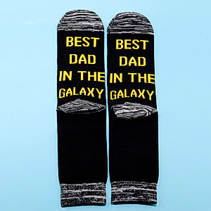 JXGZSO 2 Pairs Dad Gift Dad Sock Best Dad in the Galaxy Socks Dad Birthday Gift Father's Day Gift (Best Dad in the Galaxy)