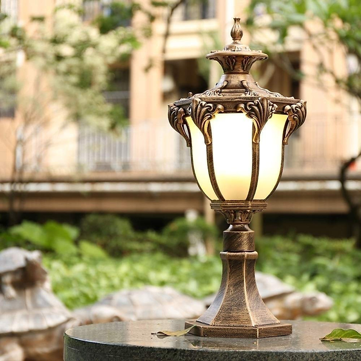 HIZLJJ Outdoor Waterproof Column Headlight European Outdoor Creative Terrace LED Villa Home Garden Courtyard Gate Wall Lamp