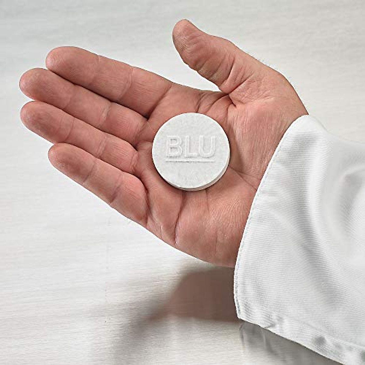 Mercer Culinary BLU Medium-Duty Compressed Foodservice Towel-50/Pack, 9-1/2 x 23-1/2, 50 Pack