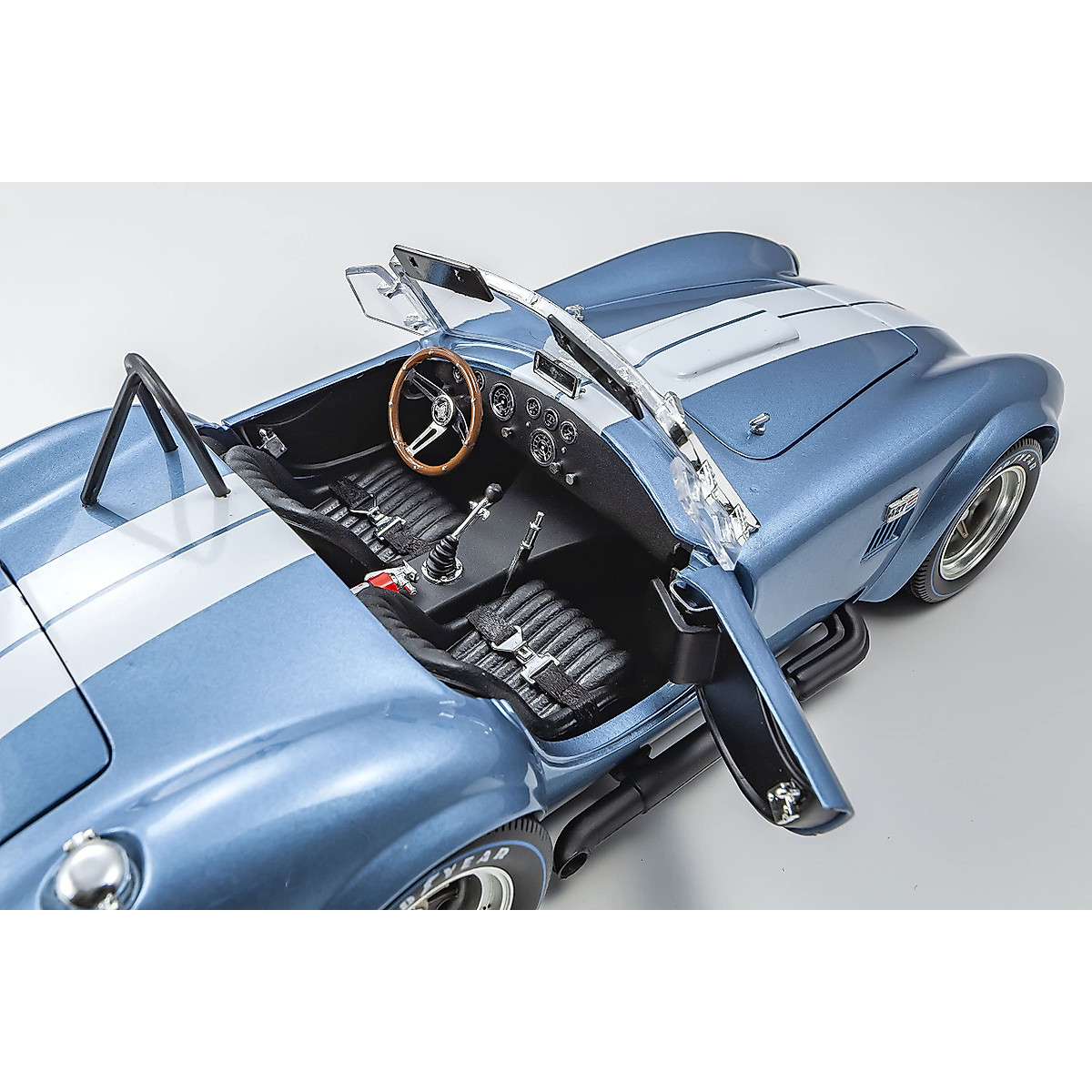 Shelby Cobra 427 S/C Sapphire Blue Metallic with White Stripes 1/18 Diecast Model Car by Kyosho 08047 SBL