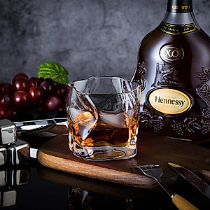 YouYah Whiskey Glasses Set, Crystal Whisky Glasses with 4 Stainless Steel Ice Cubes and Ice Tong, Gifts for Men, Lowball Bar Glass for Brandy, Cocktail, Vodka, Cognac