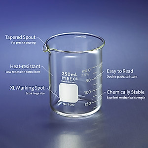 PYREX Griffin Borosilicate Glass Beaker- Low Form Graduated Measuring Beaker with Spout– Premium Scientific Glassware for Laboratories, Classrooms or Home Use - PYREX Chemistry Glassware, 600mL, 2/Pk