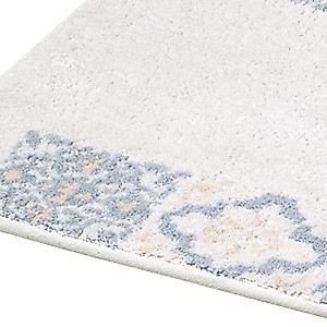 Avanti Linens in The Garden Rug, Multicolor