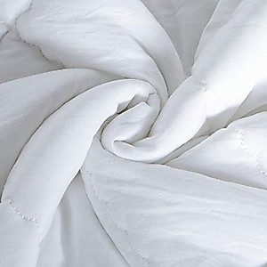 BEDSUM 100% Brushed Microfiber Down Alternative Toddler Comforter, Ultra Soft Lightweight and Warm Breathable Crib Quilted Blanket for Nursery Stroller Bed, 39x47 Inches, White