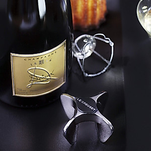 Le Creuset Champagne Star Opener, 1.5" , Black Nickel