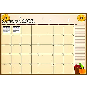 House of Doolittle Seasonal Monthly Planner, Seasonal Artwork, 10 x 7, Light Blue Cover, 12-Month (Jan to Dec): 2023