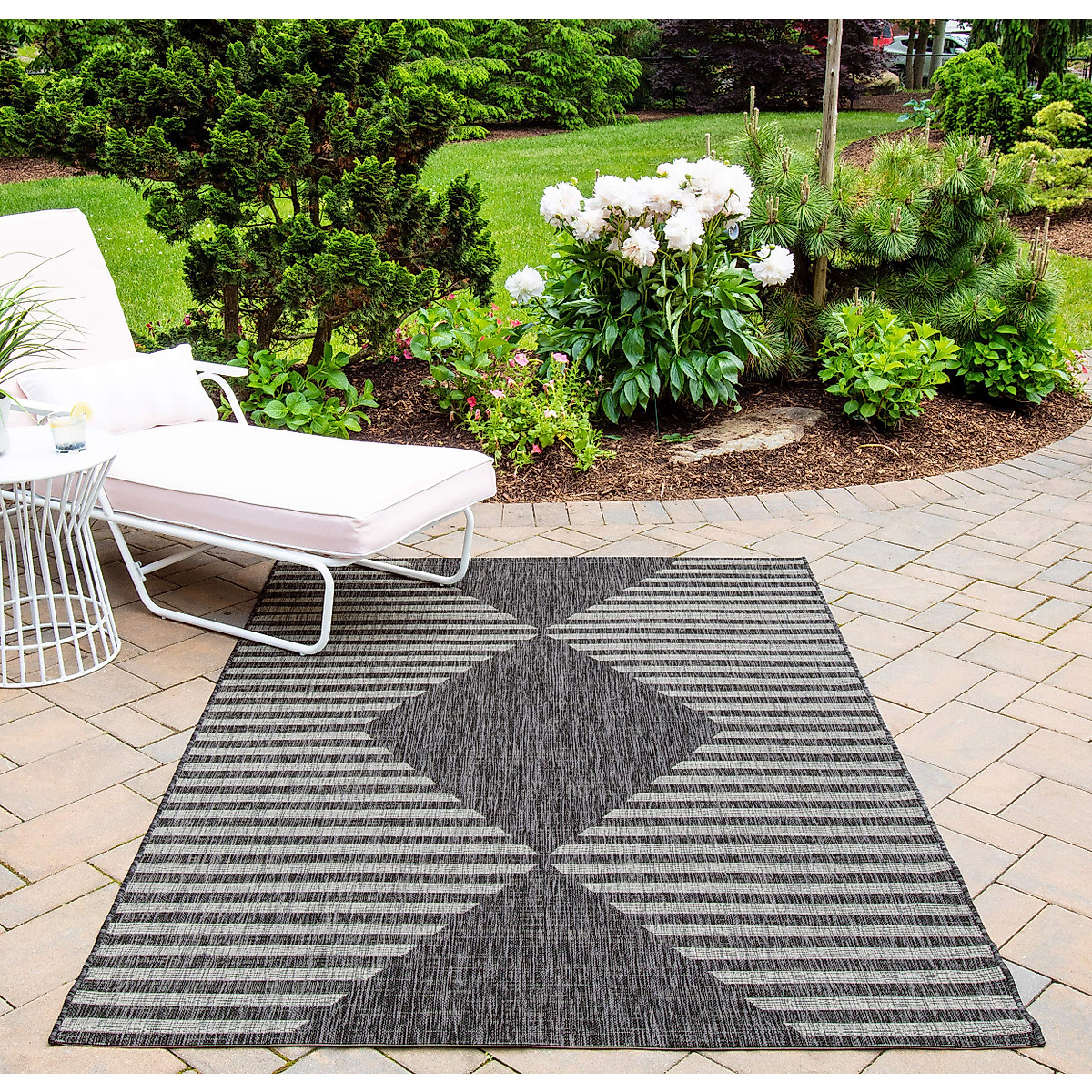 Novogratz by Momeni Villa Cavallo Indoor Outdoor Rug, 2' X 3', Charcoal