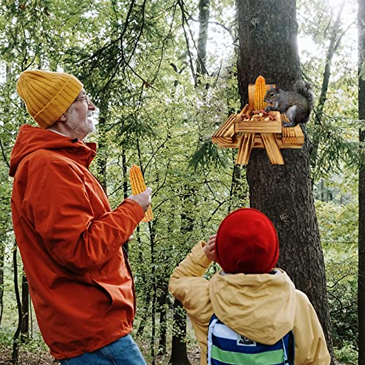 Carbonized Wood Squirrel Feeder, Squirrel Feeders for Outside Durable squrrill Picnic Table with Solid Structure Waterproof Chipmunk Feeder with Corn Cob Holder, Fenced Tabletop for Holding Peanuts