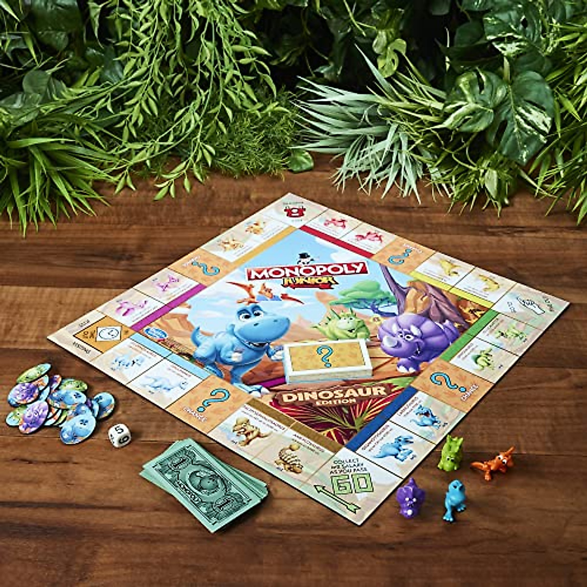 Hasbro Gaming Monopoly Junior Dinosaur Edition Board Game, 2-4 Players, with Dino-Themed Toy Tokens, Ages 5+ (Amazon Exclusive)