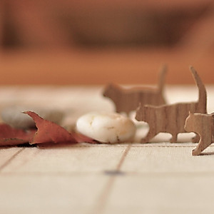 COMMA Wooden Cat Pile Set #3 (Green Thread, 6 Kittens)