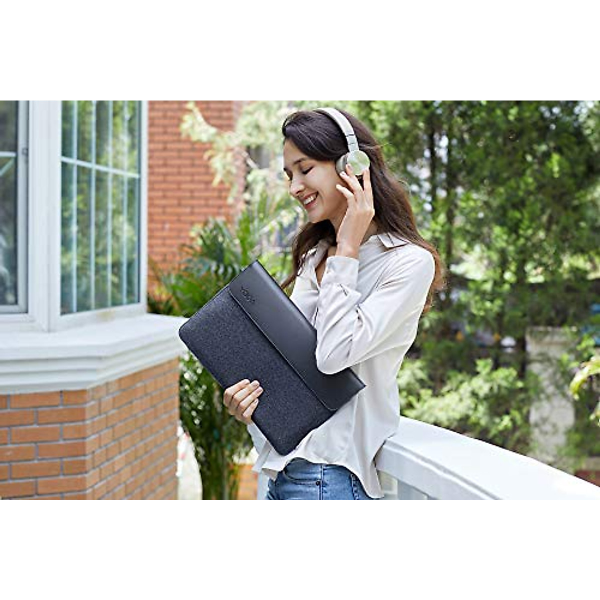 Lenovo Yoga Laptop Sleeve for 15-Inch Computer, Leather and Wool Felt, Magnetic Closure, Accessory Pocket, GX40X02934, Black