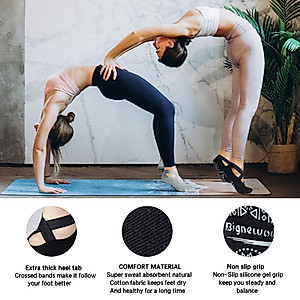 Bignewod Yoga Pilates Non Slip Skid Socks for women,Anti Slip Grip Socks for Adult Ladies with Strap Sticky US 5-9