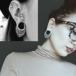 Casvort 2 PCS 10mm (00g) Hypoallergenic 316 Stainless Steel Silver Floral Saddle Hangers Tunnels Reverse Saddle Gauges Piercing Body Jewelry