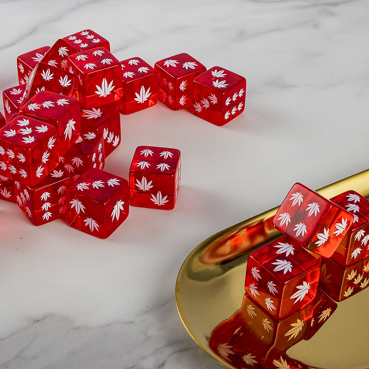 30 Pieces Dices Set Leaves Dice 6 Sided Game Dices Translucent Colors Square Corner Dice(0.77 Inch/2cm),Red