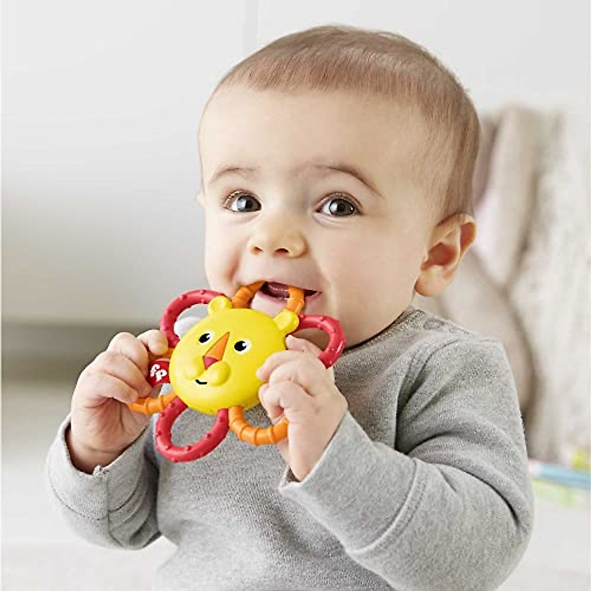 Fisher-Price Take & Teethe Lion 3M+ Yelllow Orange Rattle Toy