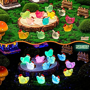SYWHXY 64PCS Luminous Mini Chicken Figurines Resin Miniature Animals, 8 Colors Tiny Chickens Miniature Glow in The Dark for Dollhouse, Micro Landscape, DIY, Home Outdoor Party Decor