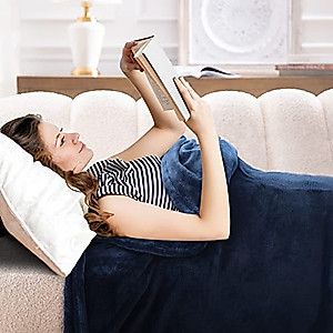 Bertte Plush Fleece Fuzzy Lightweight Super Soft Microfiber Flannel Couch, Bed, Sofa Ultra Luxurious Warm and Cozy for All Seasons Throw Blanket, 50"x60", Navy