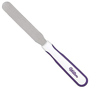Wilton Straight Spatula, 9-Inch