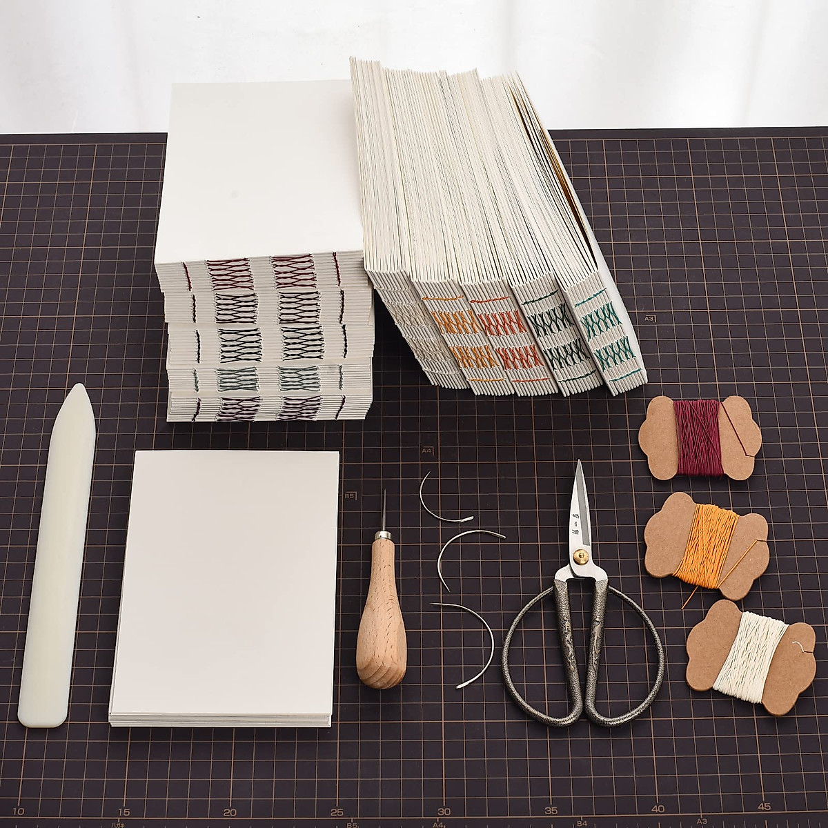 Wooqu Waxed Linen Thread Set, 10 Colors, 10 Yards Each, 3 ply, 0.55mm Thickness, Round, for Book Binding, Leather Sewing