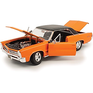 Maisto 1:18 Scale 1965 Pontiac GTO (Hurst Edition) Diecast Vehicle (Colors May Vary)