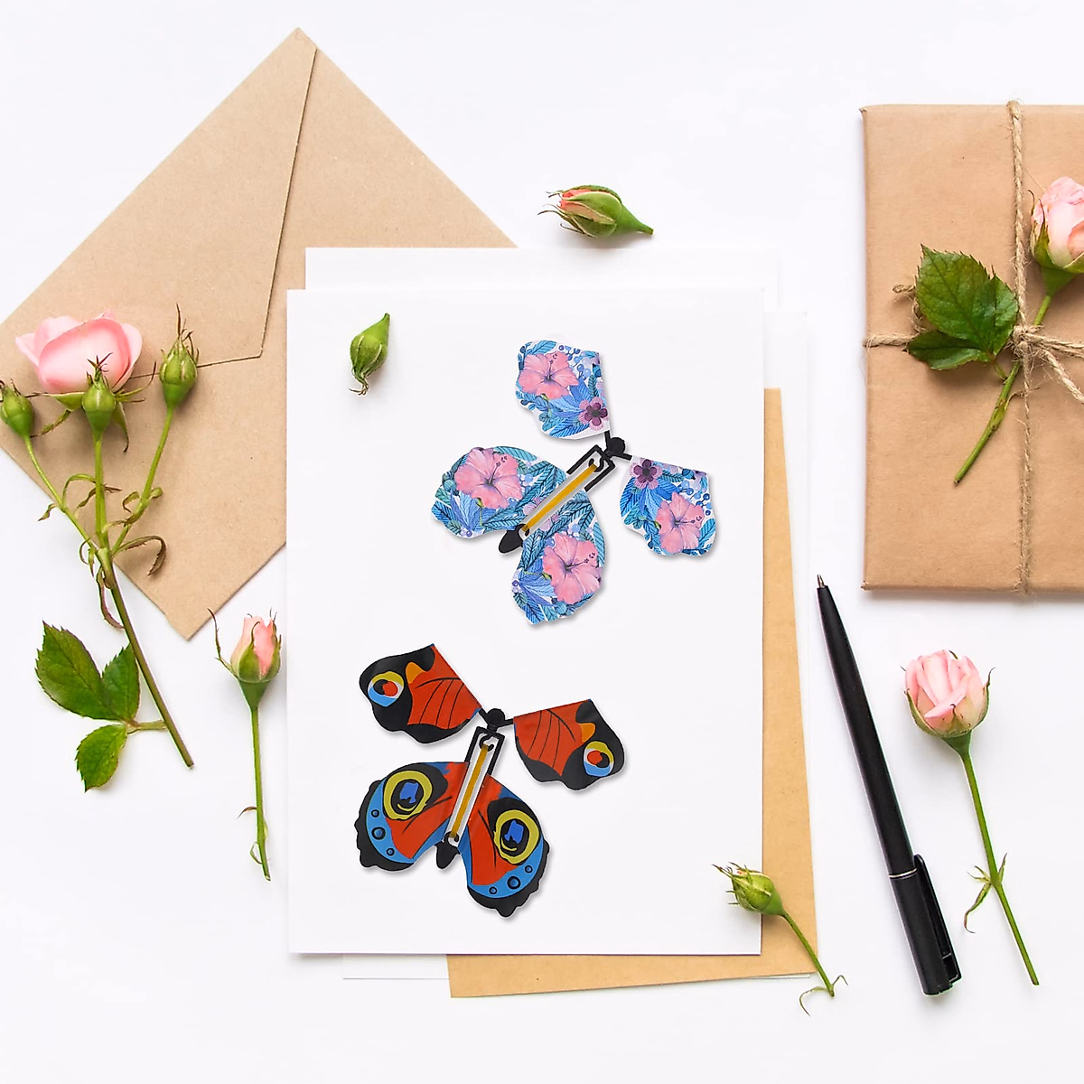 AhlsenL 25 PCS Flying Butterfly Toy, Flying Butterfly Wind up Butterfly Toy Butterfly Card Rubber Band Powered Toy for Wedding Birthday Party Book and Greeting Cards(Upgrade 25 Styles)