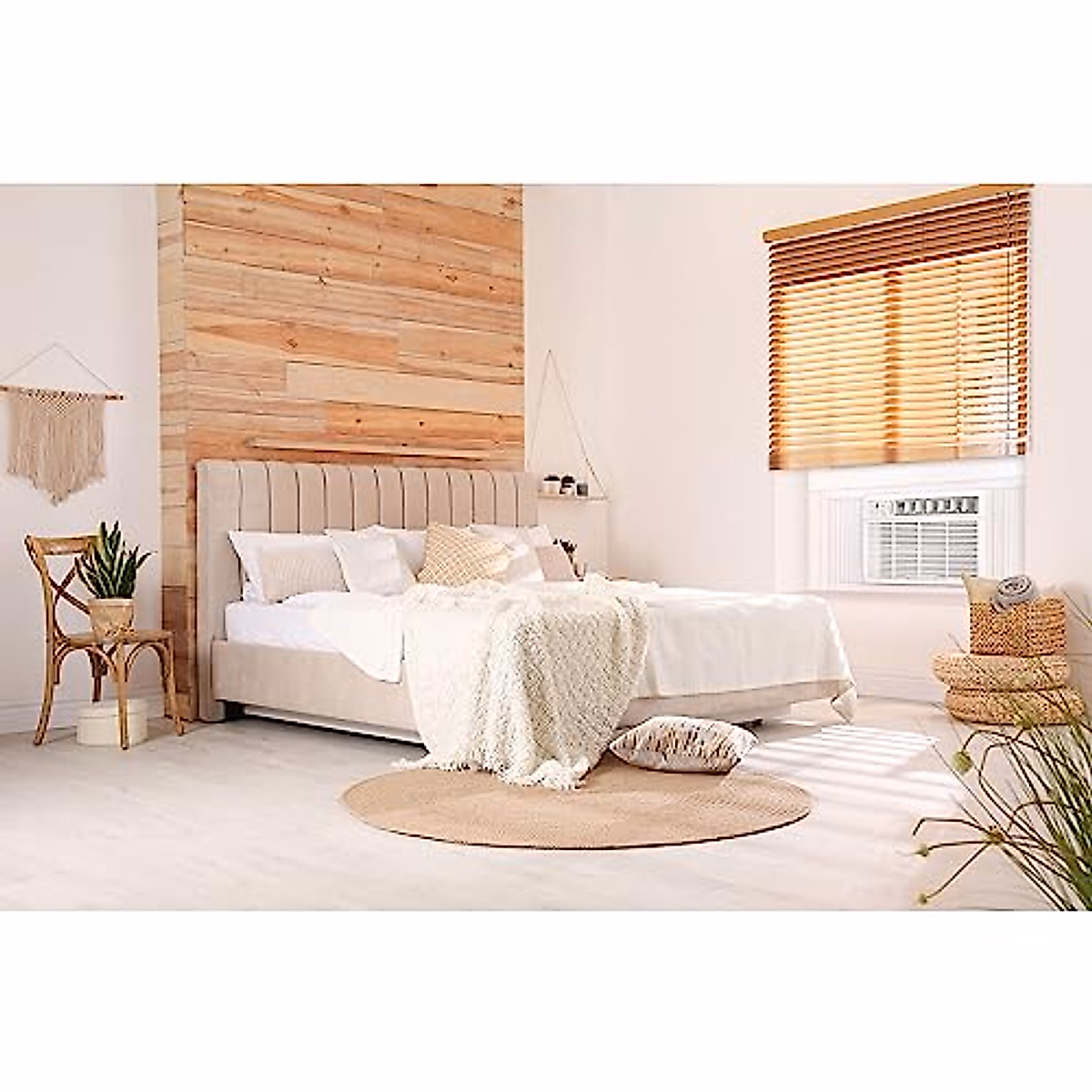 Keystone 18,000 230V Window Air Conditioner, 16,000 BTU Supplemental Heating, Sleep Mode, Remote Control, 24H Timer, AC for Rooms up to 1000 Sq. Ft., KSTHW18A, 18000, White